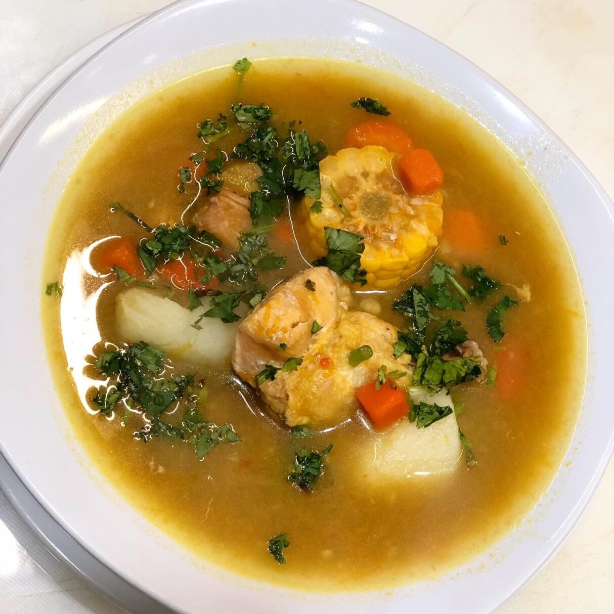 Como Hacer la Receta de Goulash de Pollo Típica y Tradicional